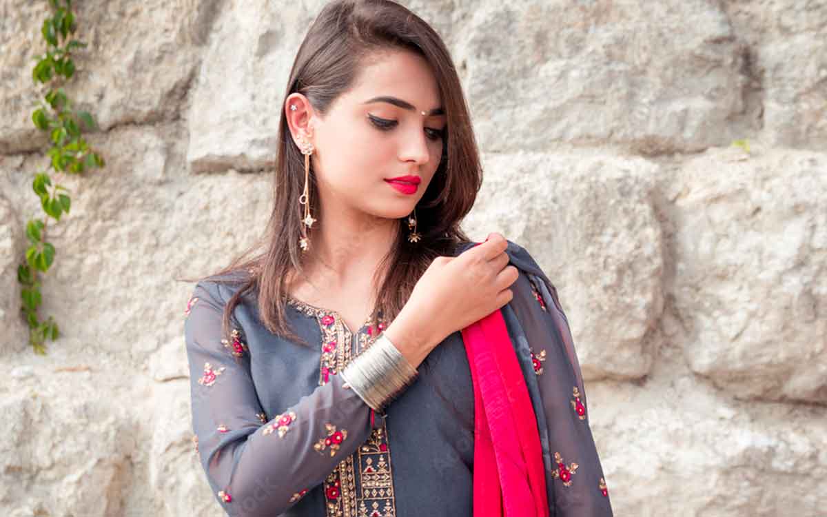 నిత్య జీవితంలో కొంద‌రు మ‌హిళ‌లు లేదా అమ్మాయిలు చేసే కామ‌న్ మిస్టేక్స్ ఇవి.. అవి ఏమిటో తెలుసా ...